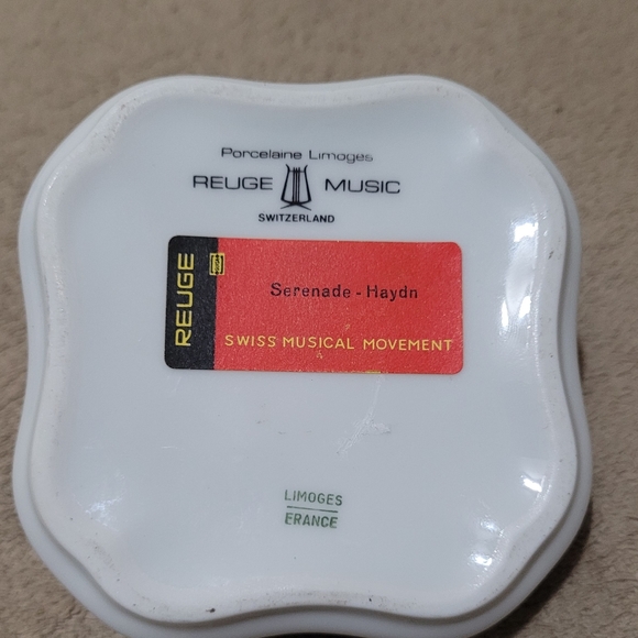 Reuge music | Jewelry | Vintage 95s Limoges France Porcelain Music Box ...